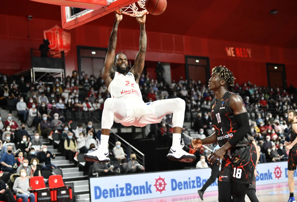 Balša Živanović potpisao višegodišnji ugovor sa FMP-om! - CG Sport